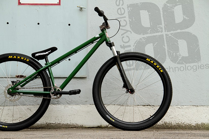 Leaf Ruler Comp Rahmen in sattem Grün – Fahrradkiste Nürnberg ...